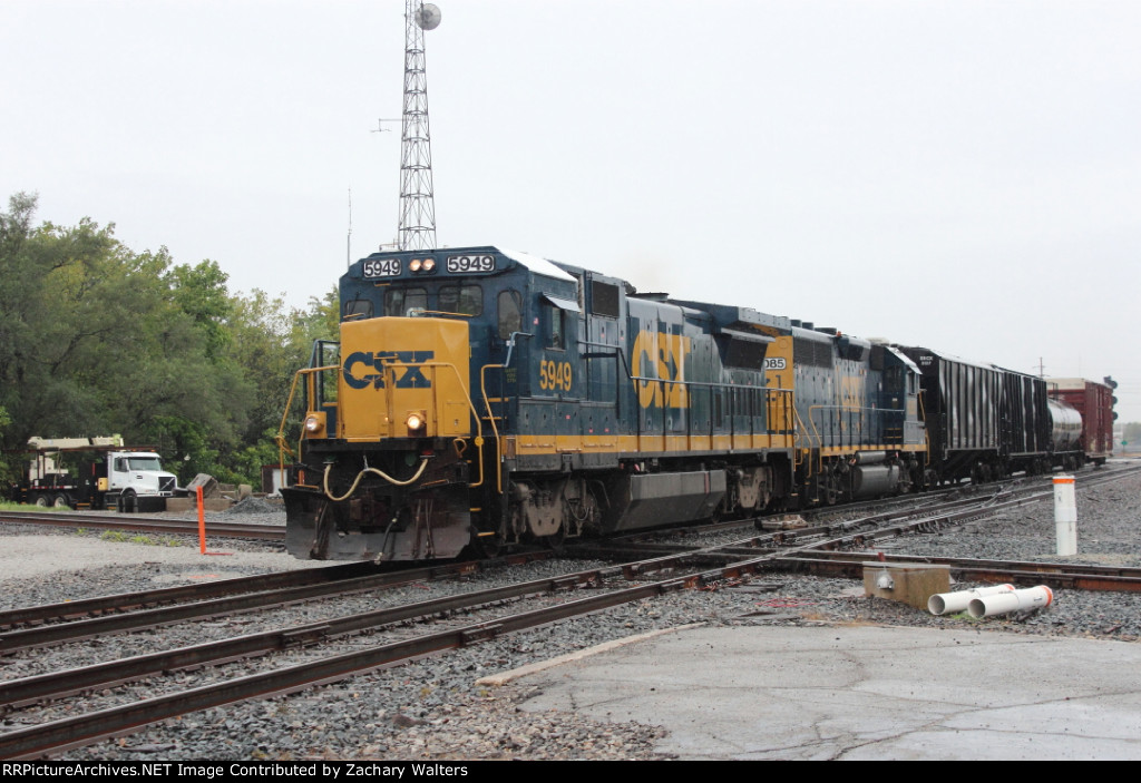 CSX 5949 6085